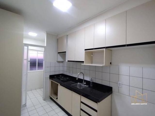 Apartamento com 2 dormitórios à venda, 56 m² por R$ 290.000,00 Condomínio Residencial Villas de Es