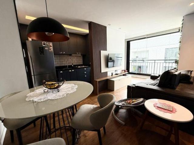 Apartamento com 2 dormitórios à venda, 56 m² por R$ 570.000,00 Granja Viana Cotia/SP