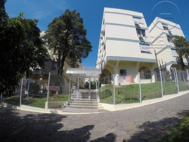 Apartamento com 2 dormitórios à venda, 57 m² por R$ 210.000,00 Santo Antônio Porto Alegre/RS