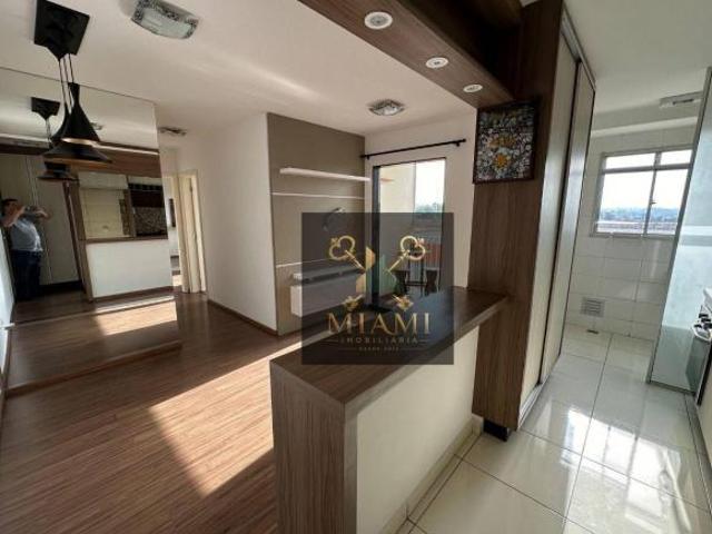 Apartamento com 2 dormitórios à venda, 57 m² por R$ 410.000,00 Guaíra Curitiba/PR
