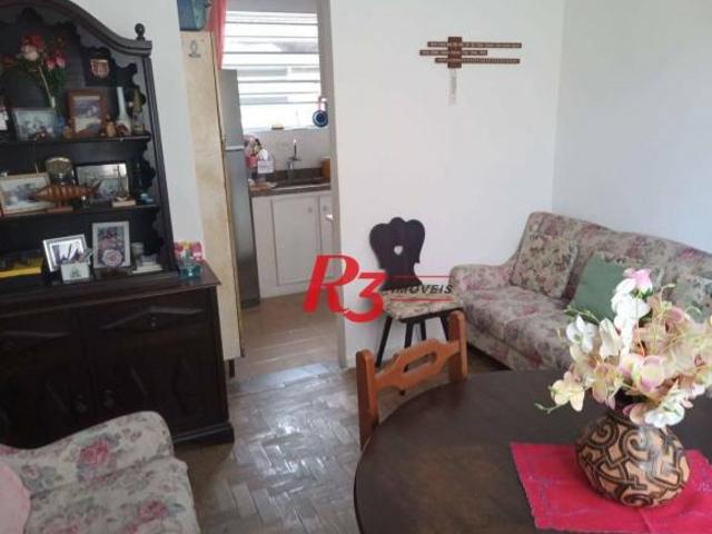Apartamento com 2 dormitórios à venda, 57 m² por R$ 426.000,00 Embaré Santos/SP