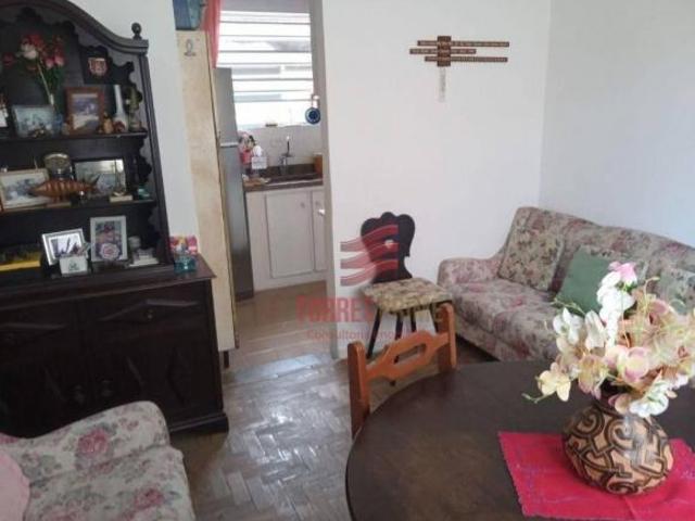 Apartamento com 2 dormitórios à venda, 57 m² por R$ 426.000,00 Embaré Santos/SP