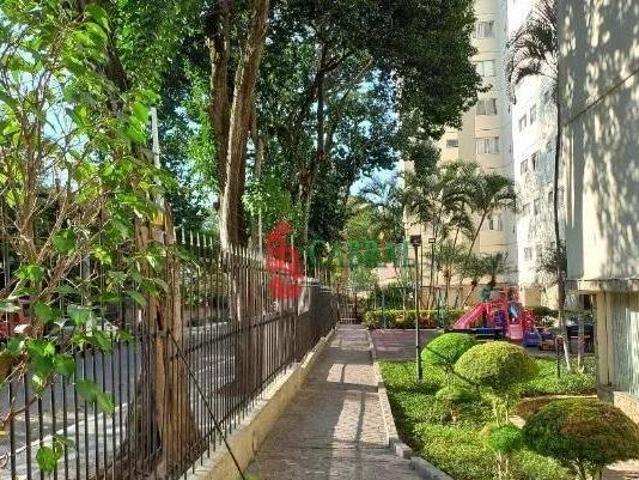Apartamento com 2 dormitórios à venda, 57 m² por R$ 430.000,00 Vila Monumento São Paulo/SP