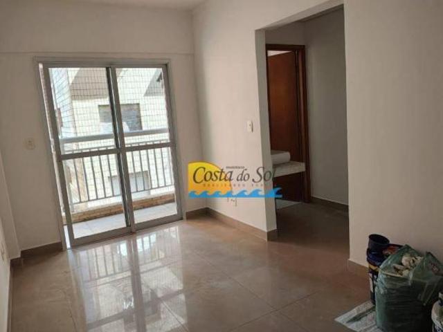 Apartamento com 2 dormitórios à venda, 57 m² por R$ 440.000,00 José Menino Santos/SP