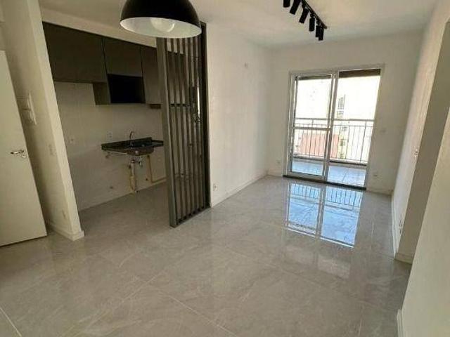 Apartamento com 2 dormitórios à venda, 57 m² por R$ 575.000,00 Centro Campinas/SP