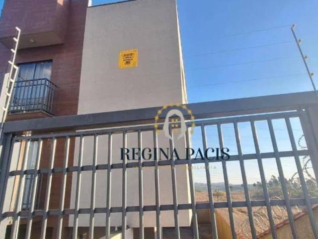 Apartamento com 2 dormitórios à venda, 58 m² por R$ 260.000,00 Campo das Aroeiras Poços de Calda