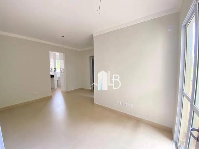 Apartamento com 2 dormitórios à venda, 58 m² por R$ 300.000,00 Rezende Junqueira Uberlândia/MG