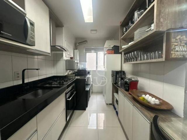Apartamento com 2 dormitórios à venda, 58 m² por R$ 470.000,00 Jardim Flor da Montanha Guarulhos