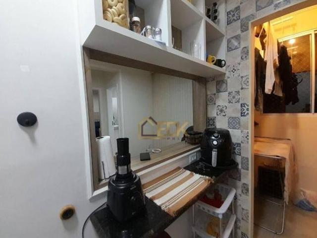 Apartamento com 2 dormitórios à venda, 59 m² por R$ 202.000 Chácara do Visconde Taubaté/SP