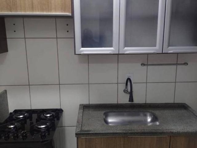 Apartamento com 2 dormitórios à venda, 59 m² por R$ 240.000,00 Vale dos Tucanos Londrina/PR