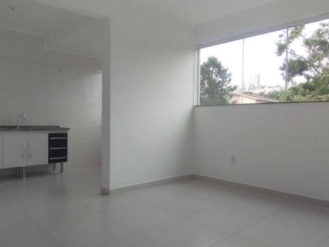 Apartamento com 2 dormitórios à venda, 59 m² por R$ 285.000,00 Jardim Country Club Poços de Cald