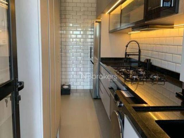 Apartamento com 2 dormitórios à venda, 59 m² por R$ 599.000,00 Pinheirinho Curitiba/PR