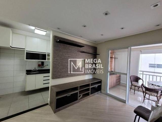 Apartamento com 2 dormitórios à venda, 59 m² por R$ 810.000,00 Vila Mariana