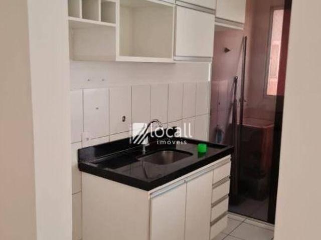 Apartamento com 2 dormitórios à venda, 50 m² por R$ 180.000,00 Jardim Caparroz São José do Rio P