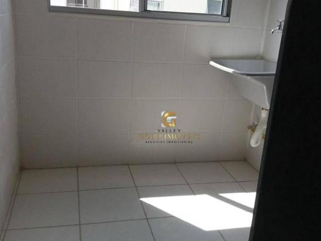 Apartamento com 2 dormitórios à venda, 50 m² por R$ 191.000,00 Campos de São José São José dos C