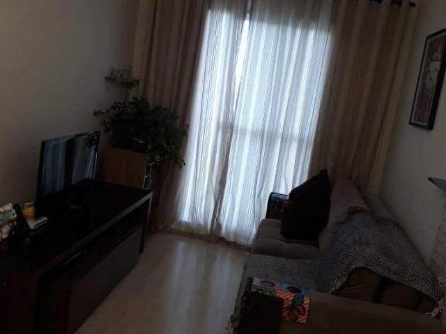 Apartamento com 2 dormitórios à venda, 50 m² por R$ 210.000