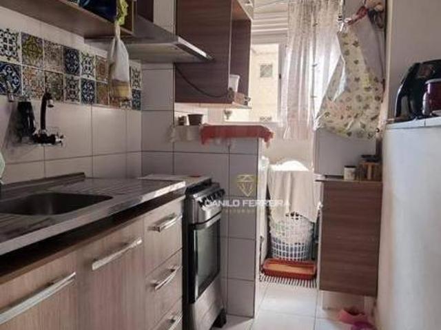 Apartamento com 2 dormitórios à venda, 50 m² por R$ 255.000,00 Edifício Recanto dos Pássaros Itu