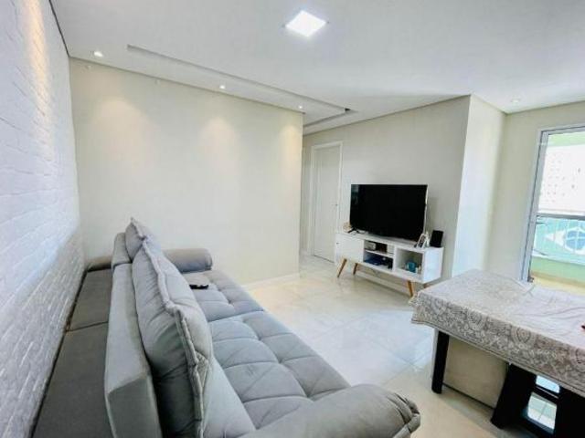 Apartamento com 2 dormitórios à venda, 50 m² por R$ 325.000,00 Gopoúva
