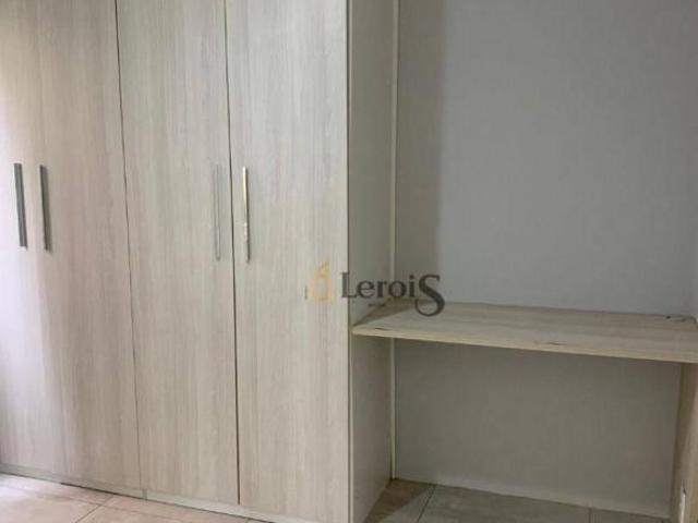 Apartamento com 2 dormitórios à venda, 50 m² por R$ 345.000,00 Condomínio Villa de Espanha Soroc