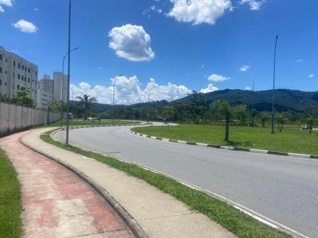 Apartamento com 2 dormitórios à venda, 50 m² por R$ 340.000,00 Vila Mogilar Mogi das Cruzes/SP