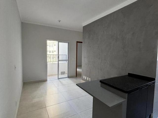 Apartamento com 2 dormitórios à venda, 50m² por R$ 260.000 Residencial Itapari
