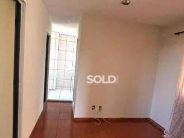 Apartamento com 2 dormitórios à venda, 51 m² por R$ 110.000,00 Jardim Doutor Antônio Petráglia F