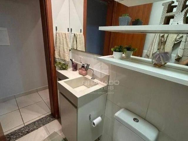 Apartamento com 2 dormitórios à venda, 51 m² por R$ 300.000,00 Cidade Universitária Maringá/PR