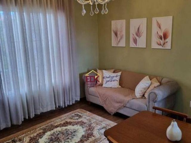 Apartamento com 2 dormitórios à venda, 51 m² por R$ 403.000,00 Vila Marinela Campos do Jordão/SP