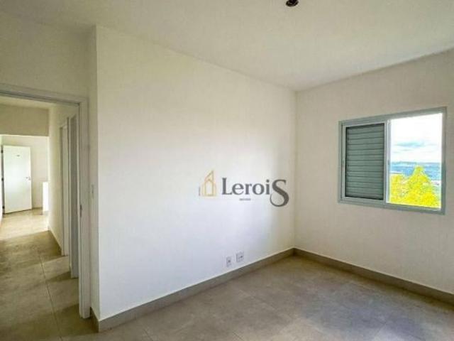 Apartamento com 2 dormitórios à venda, 51 m² por R$ 410.000,00 Condomínio Villa Helvetia Indaiat
