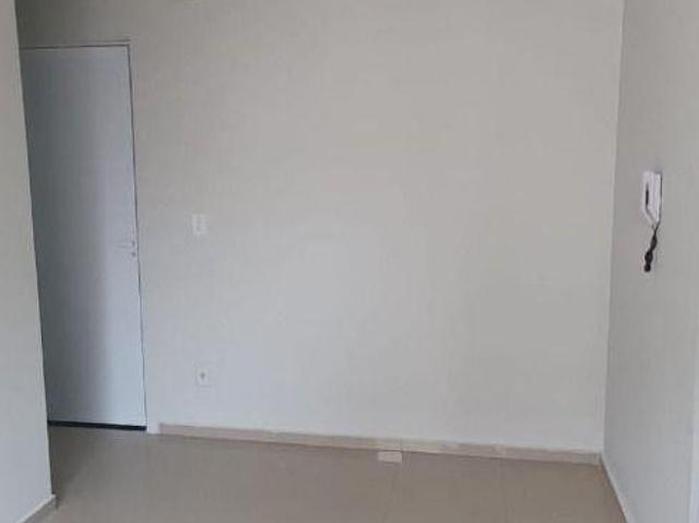 Apartamento com 2 dormitórios à venda, 52 m² por R$ 175.000,00 Chácara Letônia Americana/SP