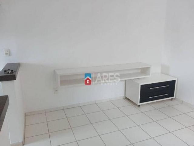 Apartamento com 2 dormitórios à venda, 52 m² por R$ 185.000,00 Jardim Santa Eliza Americana/SP