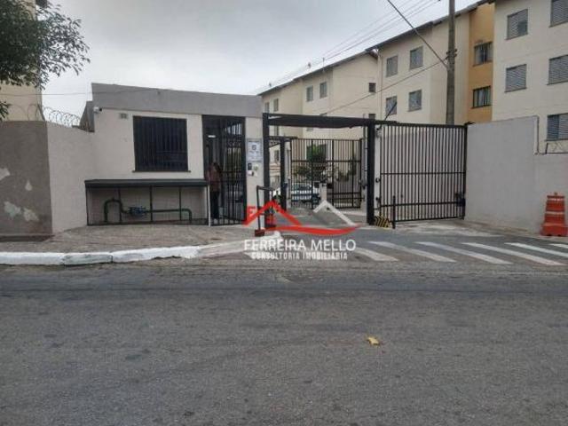Apartamento com 2 dormitórios à venda, 52 m² por R$ 190.000,00 Centro Caieiras/SP