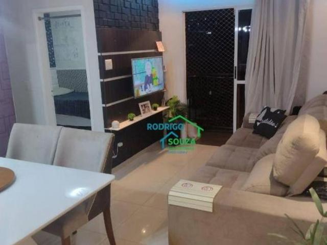 Apartamento com 2 dormitórios à venda, 52 m² por R$ 200.000,00 Vila Veloso Carapicuíba/SP