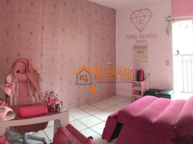 Apartamento com 2 dormitórios à venda, 52 m² por R$ 220.000,00 Água Chata Guarulhos/SP