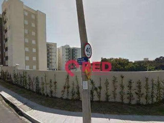 Apartamento com 2 dormitórios à venda, 52 m² por R$ 255.000,00 Condomínio Residencial Bosque de Ma