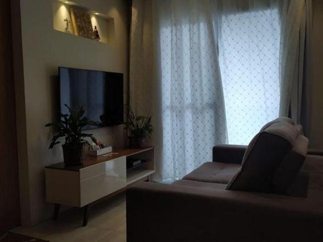 Apartamento com 2 dormitórios à venda, 52 m² por R$ 270.000,00 Chácaras Reu.