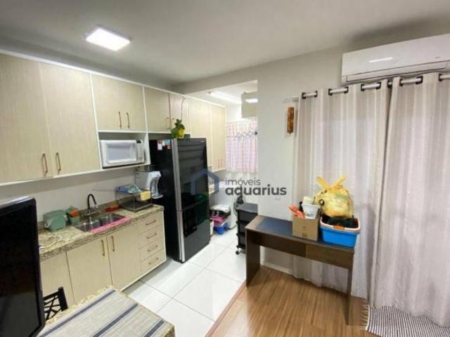 Apartamento com 2 dormitórios à venda, 52 m² por R$ 430.000,00 Colinas do Paratehy Norte São Jos
