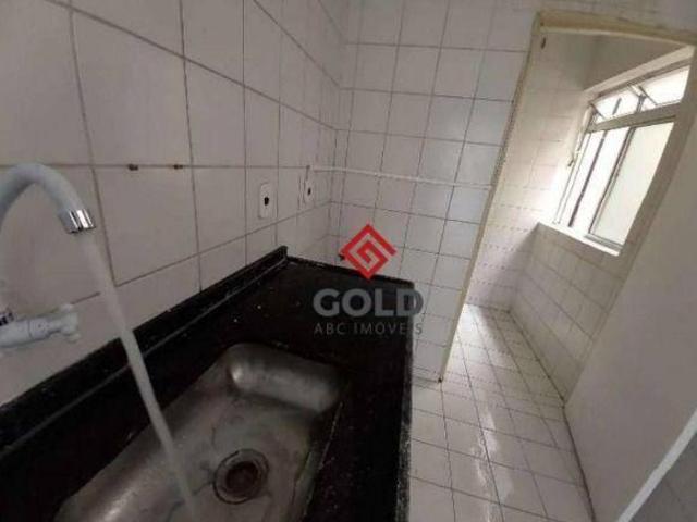 Apartamento com 2 dormitórios à venda, 53 m² por R$ 230.000,00 Jardim Santo André Santo André/SP