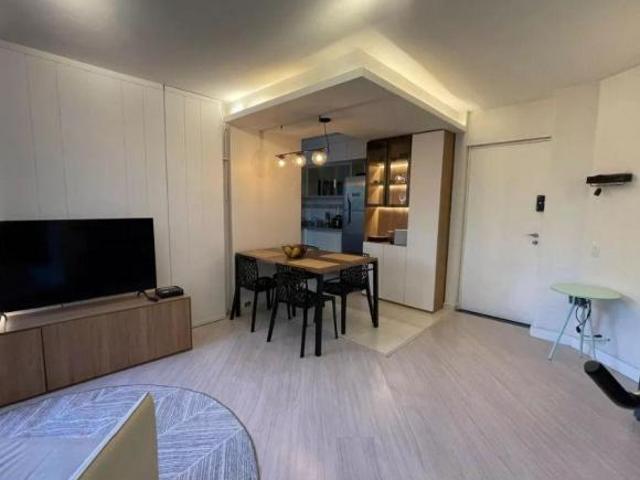 Apartamento com 2 dormitórios à venda, 53 m² por R$ 405.000,00 Butantã São P