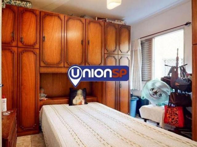 Apartamento com 2 dormitórios à venda, 64 m² por R$ 400.000,00 Lapa São Paulo/SP