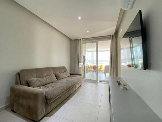 Apartamento com 2 dormitórios à venda, 64 m² por R$ 680.000,00 Enseada Guarujá/SP