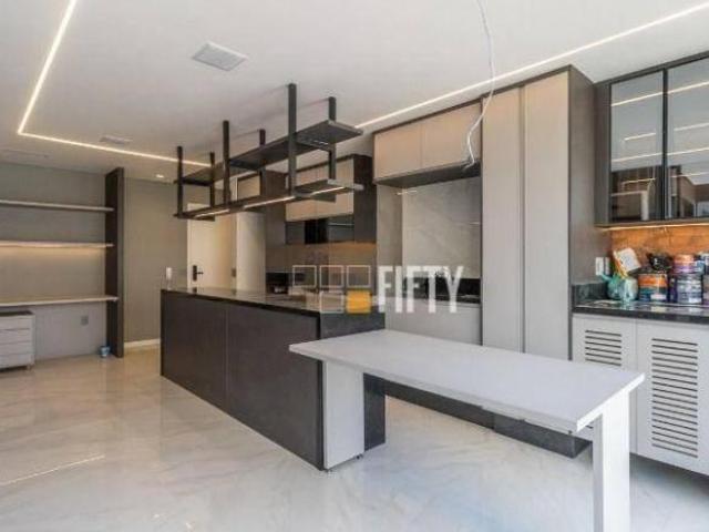 Apartamento com 2 dormitórios à venda, 65 m² por R$ 1.550.000,00 Campo Belo São Paulo/SP