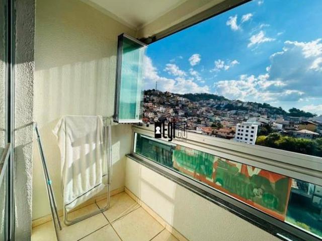 Apartamento com 2 dormitórios à venda, 65 m² por R$ 310.000,00 Democrata Juiz de Fora/MG