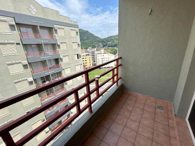 Apartamento com 2 dormitórios à venda, 65 m² por R$ 320.000,00 Enseada Guarujá/SP