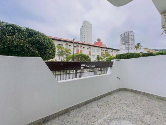 Apartamento com 2 dormitórios à venda, 65 m² por R$ 540.000,00 Enseada Guarujá/SP