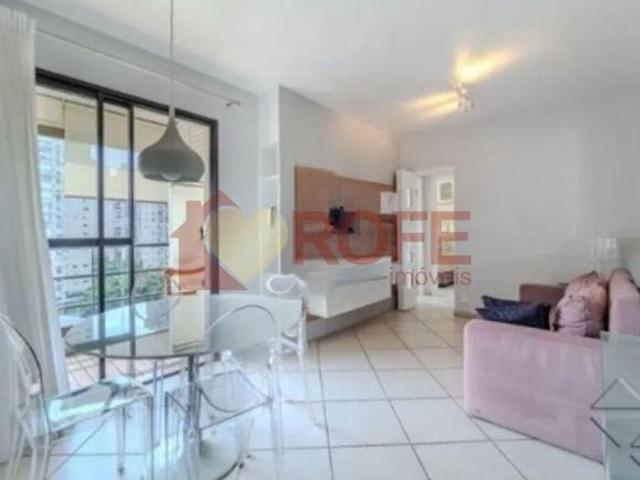 Apartamento com 2 dormitórios à venda, 65 m² por R$ 900.000,00 Moema São Paulo/SP