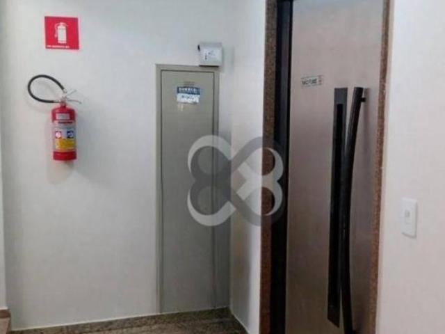 Apartamento com 2 dormitórios à venda, 66 m² por R$ 225.000,00 Centro Londrina/PR