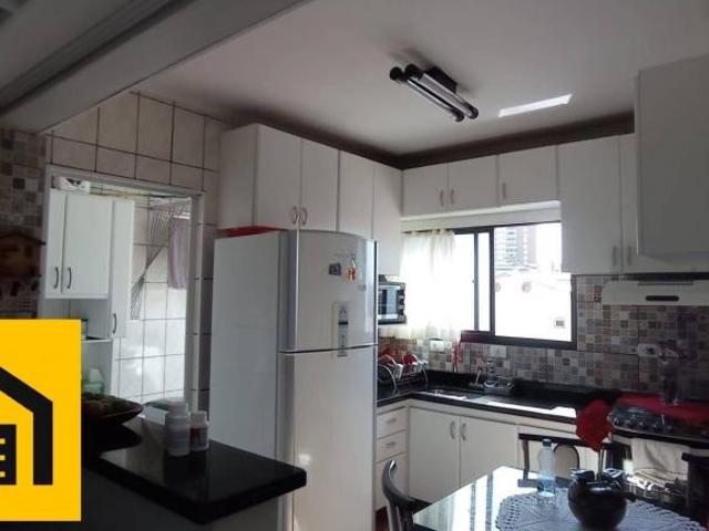Apartamento com 2 dormitórios à venda, 66 m² por R$ 350.000,00 Vila Assis Brasil Mauá/SP