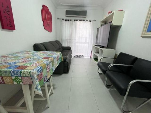 Apartamento com 2 dormitórios à venda, 66 m² por R$ 400.000,00 En