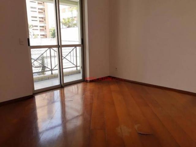 # Apartamento com 2 dormitórios à venda, 66 m² por R$ 640.000 Aclimação